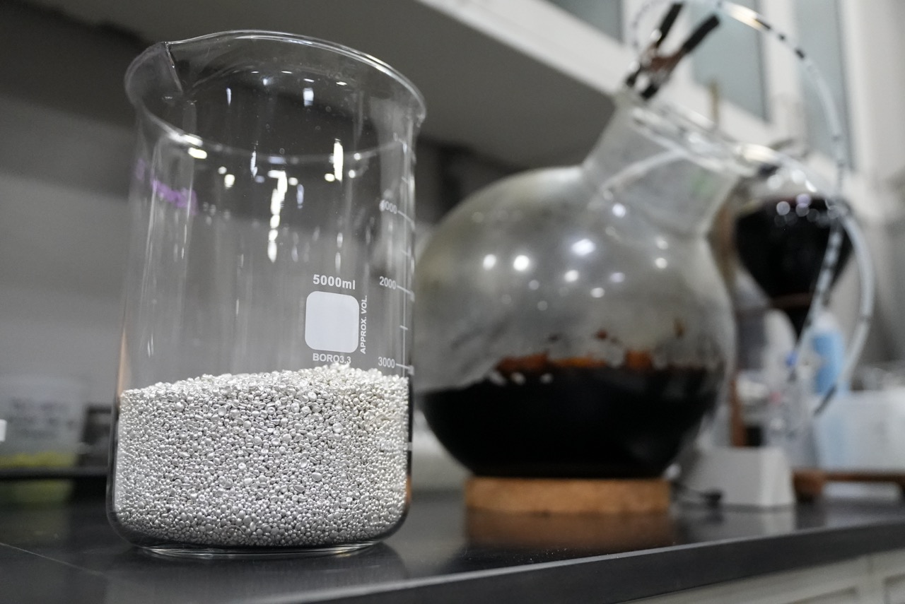 Behind the Scenes: Advanced Noble Metal Refining Processes | Auris Noble